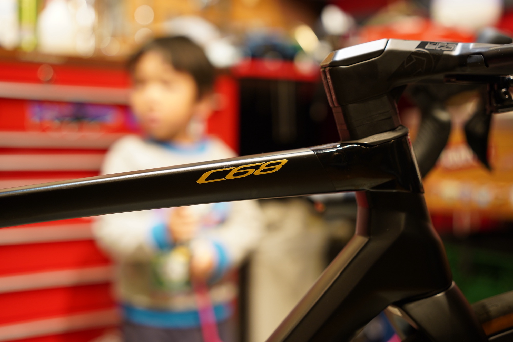 C68 | BICYCLE STUDIO R-FACTORY